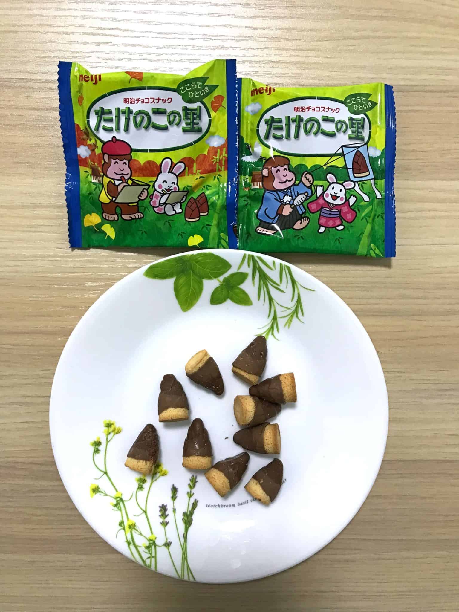 Top 23 Snacks In Japan To Try in 2025 (+Where To Get Them)